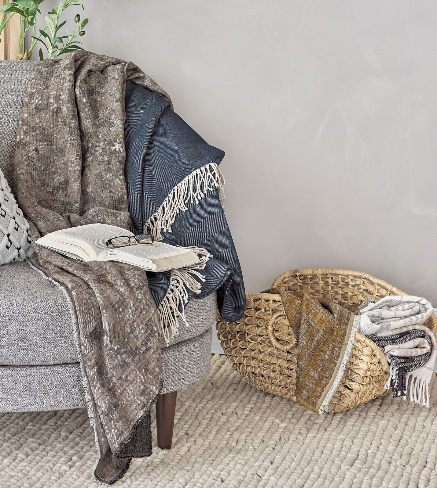 Eastham Throw In Sable | Eastern Accents